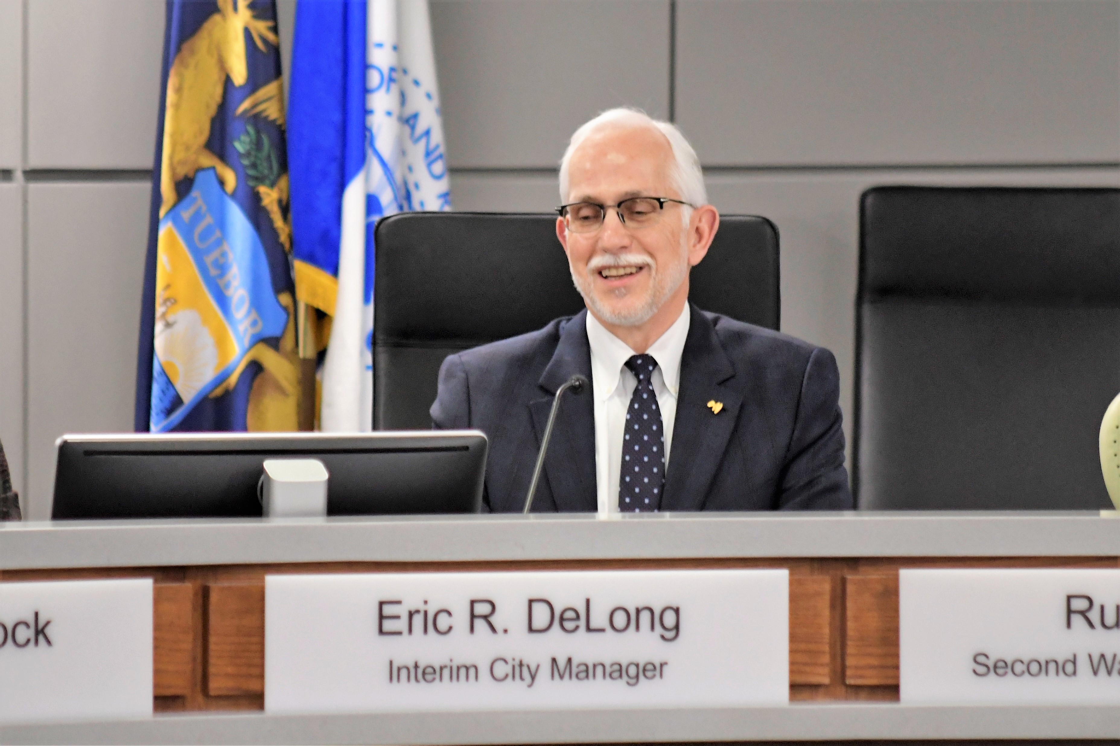 City Manager Greg Sundstrom attends his last city commission meeting ...