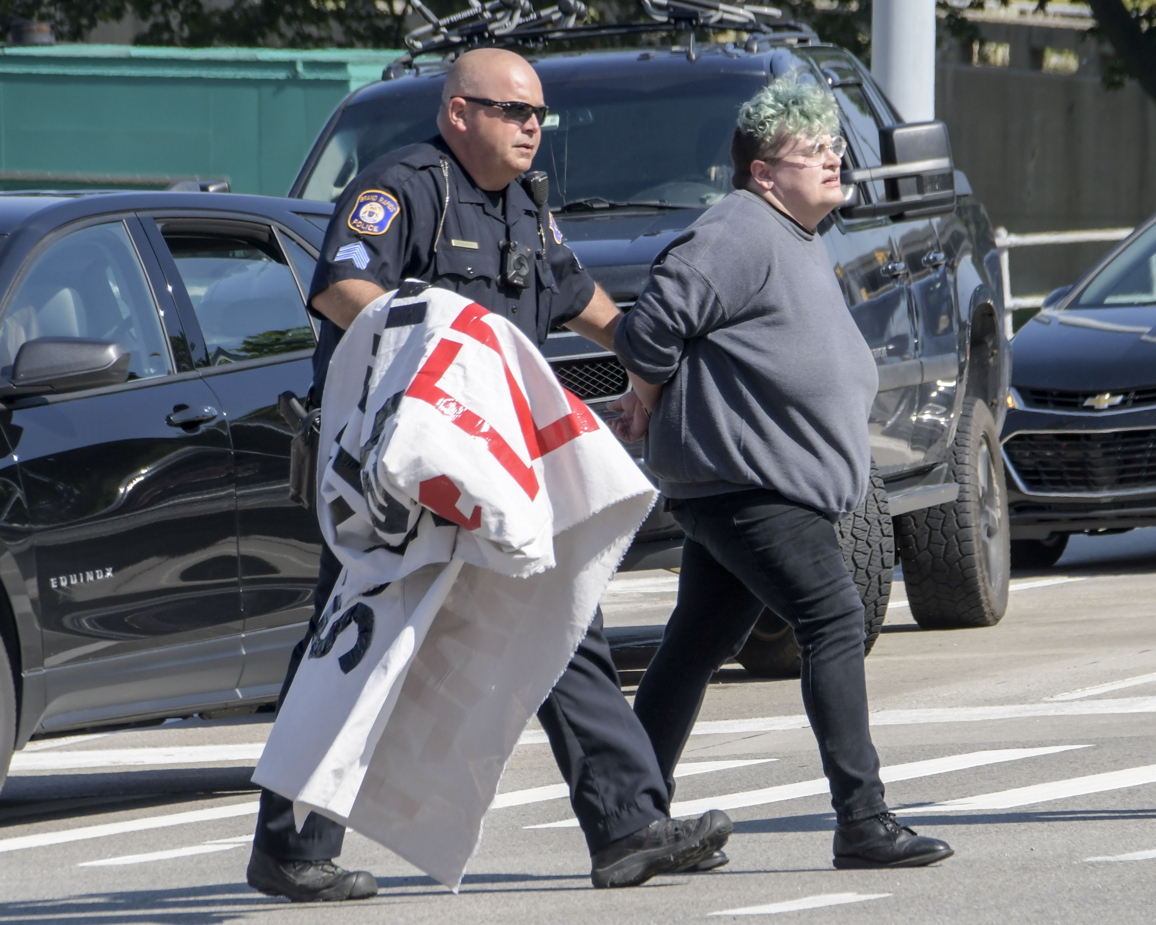 Seven people arrested for protesting Kent Counties contract with ICE ...